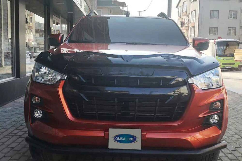 Isuzu D-Max Bat Front Hood Spoiler 2020-2024 - Omsa Line