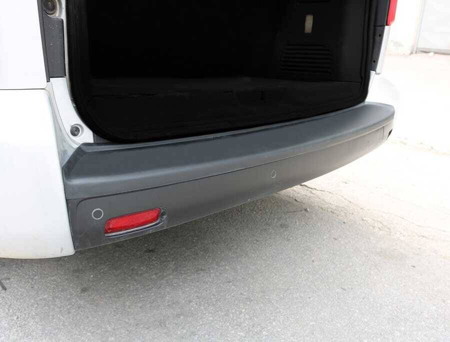 VW T5 Transporter Rear Bumper Sill Plastic 2003-2015 - Omsa Line